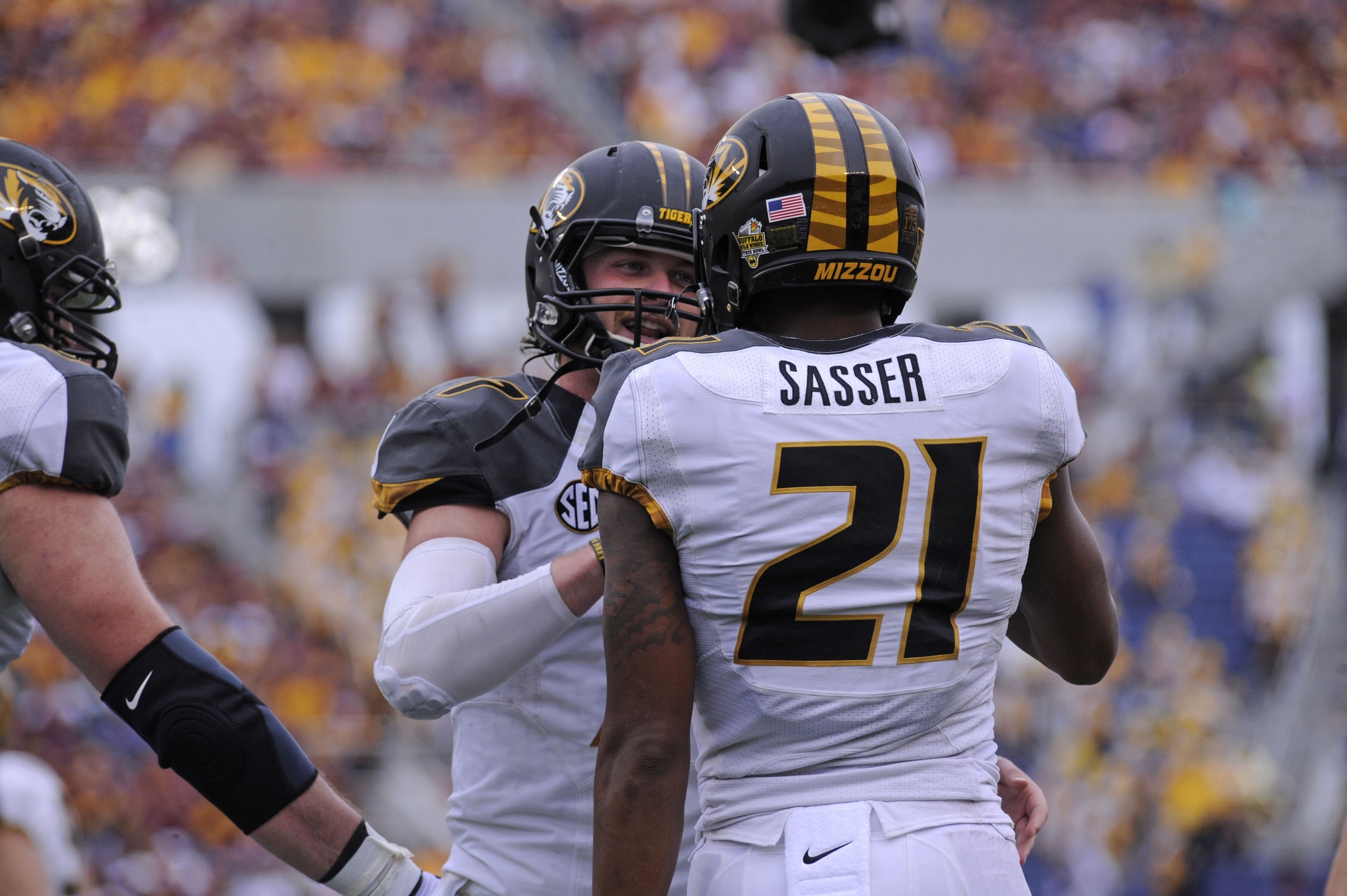 Quarterbacking 101: Maty Mauk vs. Minnesota's man coverage - Saturday ...