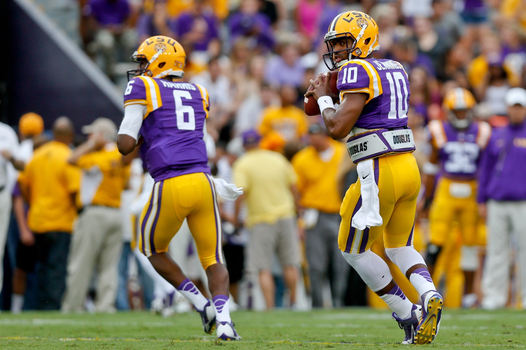 LSU QBs, WRs shred second-team defense in spring game - Saturday Down South
