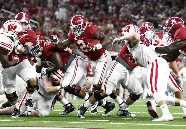 Derrick Henry named Maxwell Award Player of the Week - Saturday Down South
