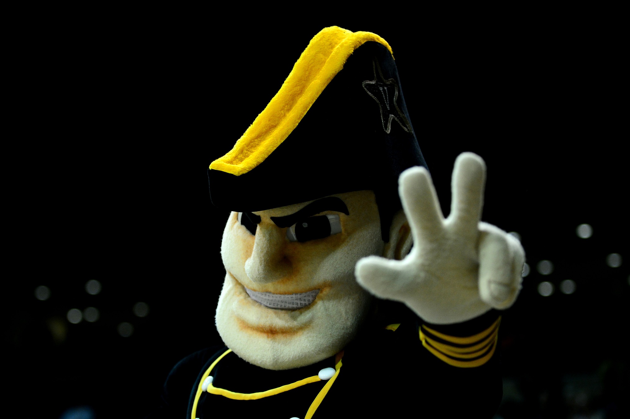 Vanderbilt schedules 'home-and-home' for 2026 and 2028 seasons ...