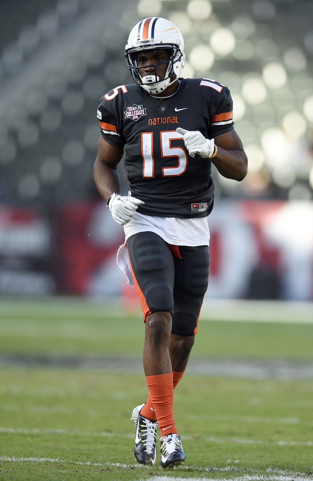 Ricardo Louis blasts Auburn during Cleveland Browns presser - Saturday ...