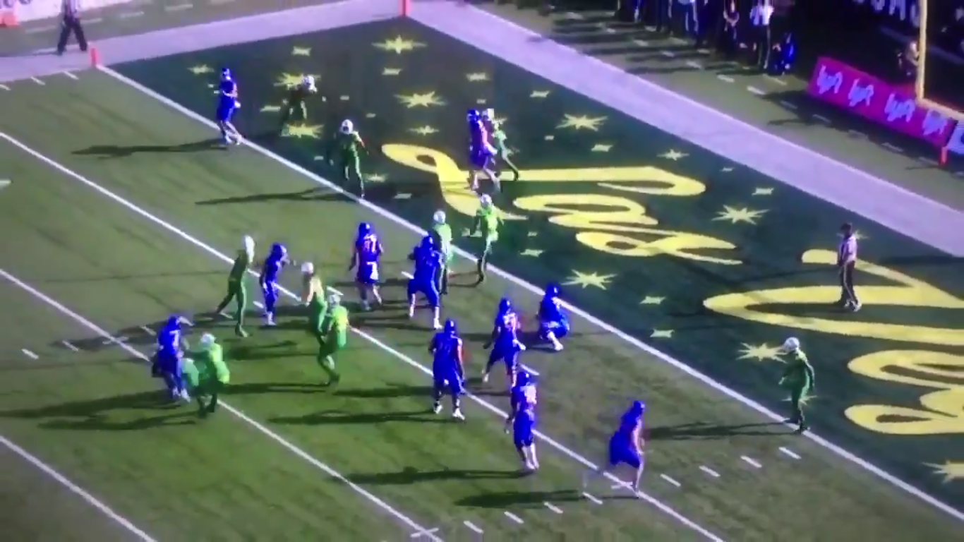 WATCH: Oregon defender shows incredible instincts with impressive one ...