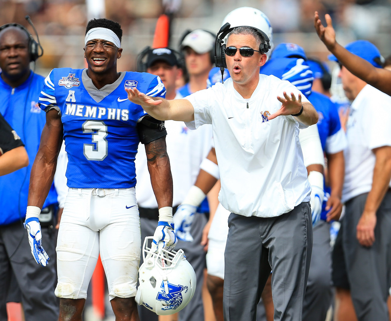 Mike Norvell out of running at Arkansas, signs extension with Memphis ...