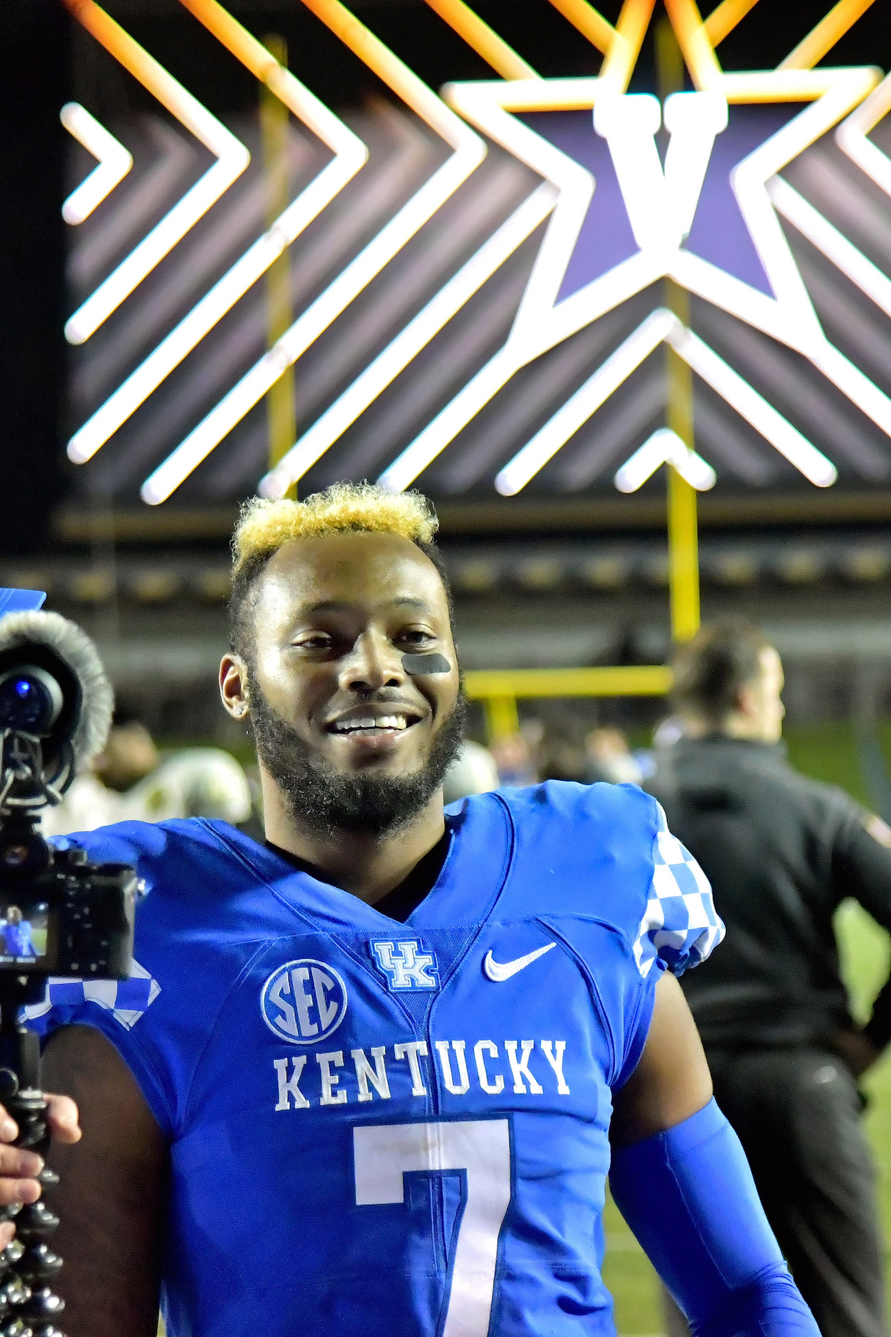 Kentucky S Mike Edwards announces he'll return for senior season ...