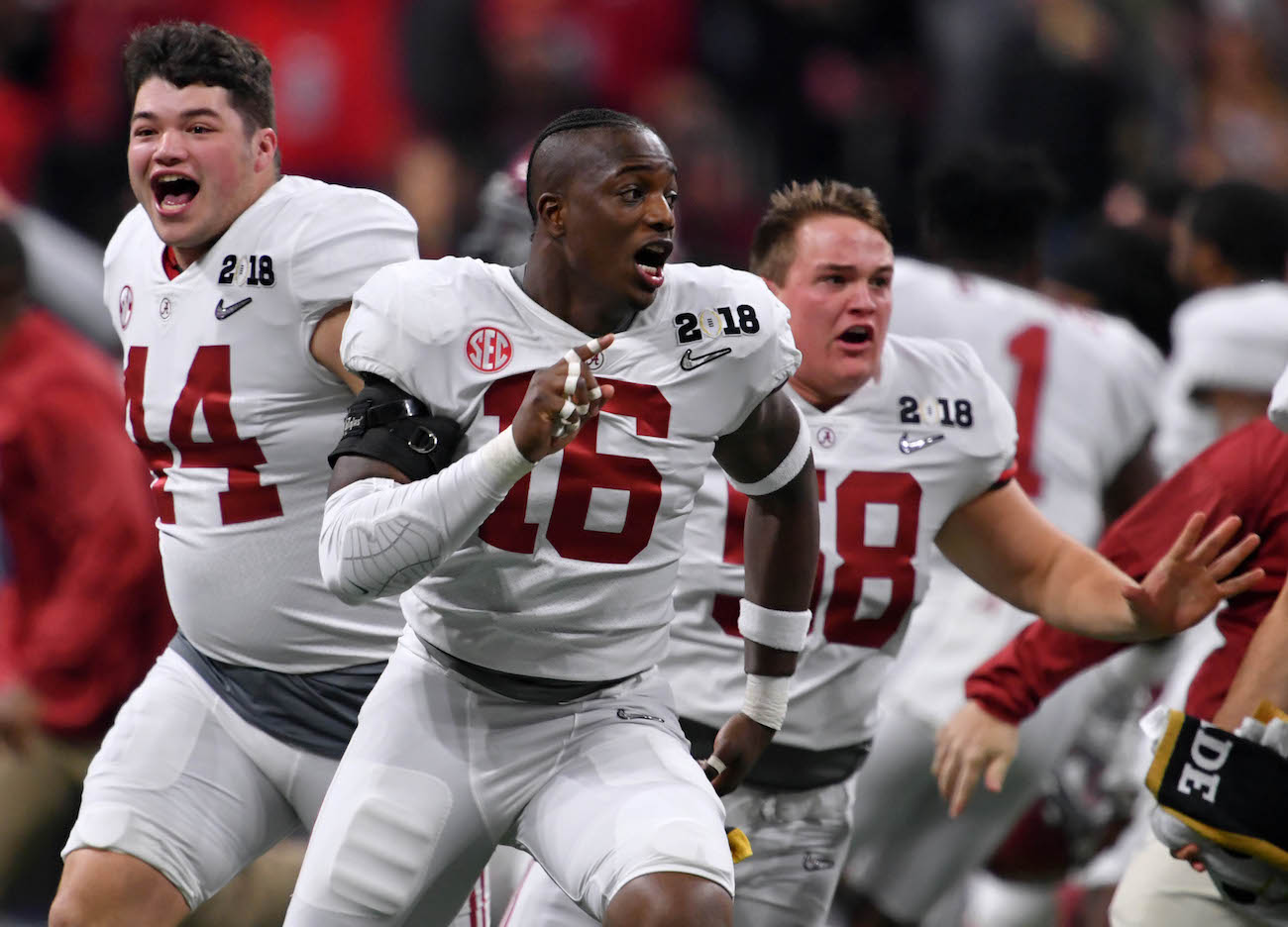 Alabama LB Jamey Mosley provides update after having surgery - Saturday ...