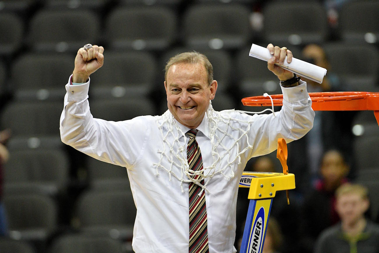 Mississippi State coach Vic Schaefer earns Naismith Coach of the Year ...