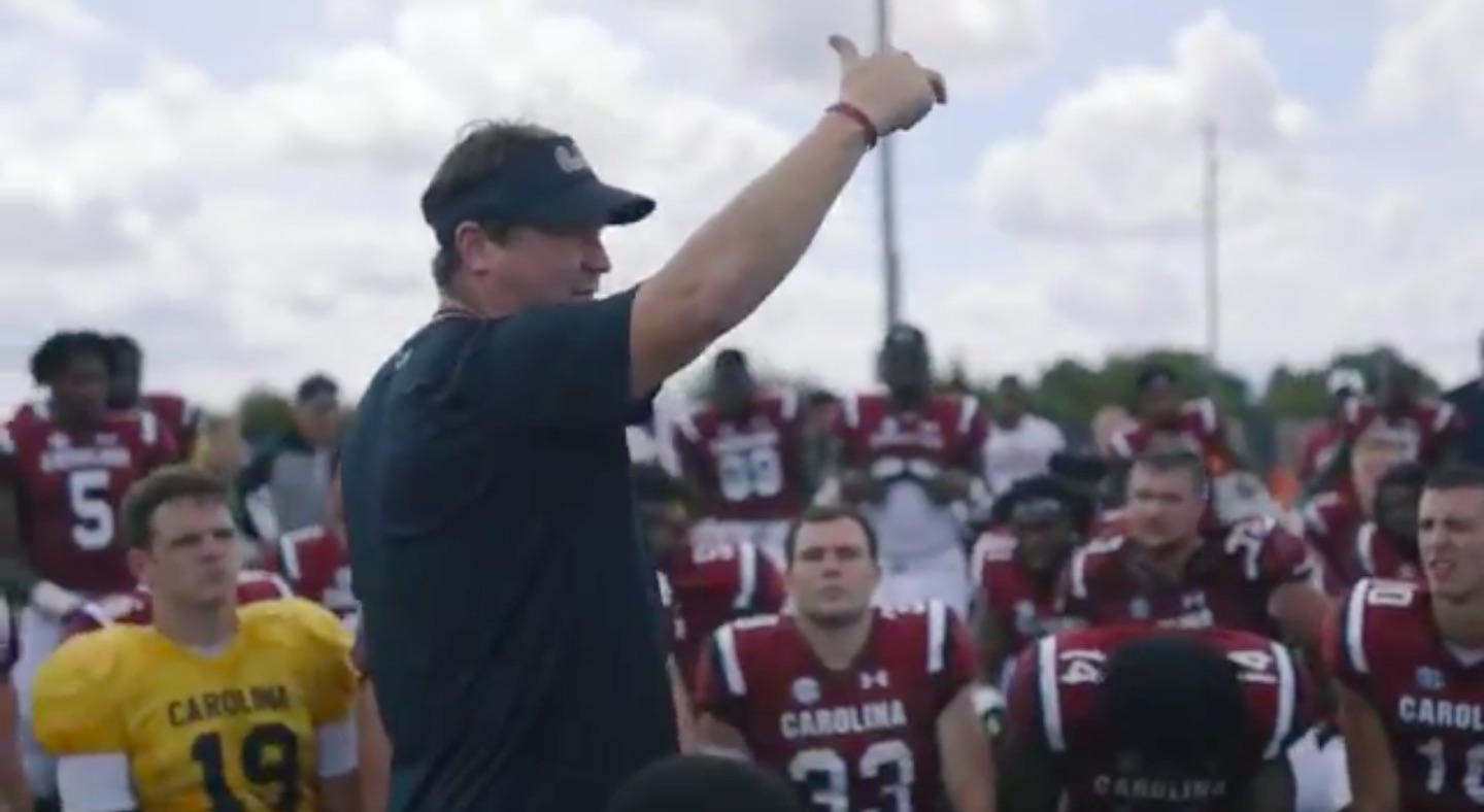 WATCH: Will Muschamp surprises walk-on OL Chandler Farrell with ...