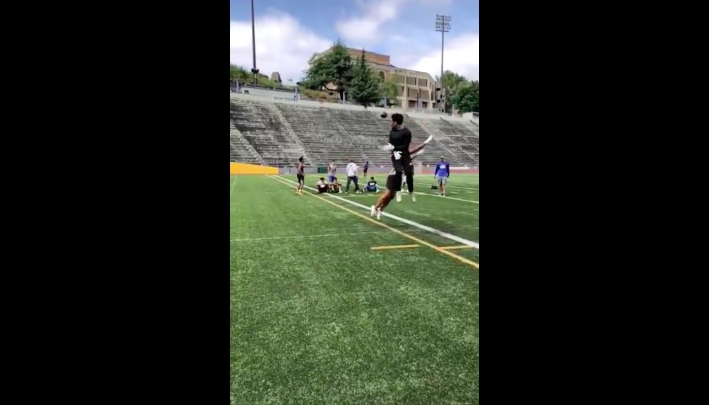 WATCH: Former Oregon State WR Rahmel Dockery makes insane spinning one ...