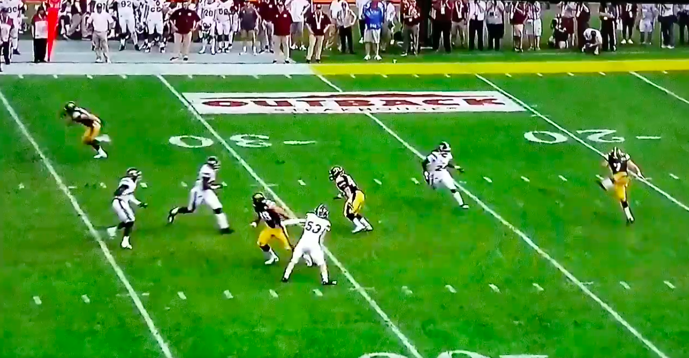 WATCH: Mississippi State has the perfect defense for a rugby-style punt ...