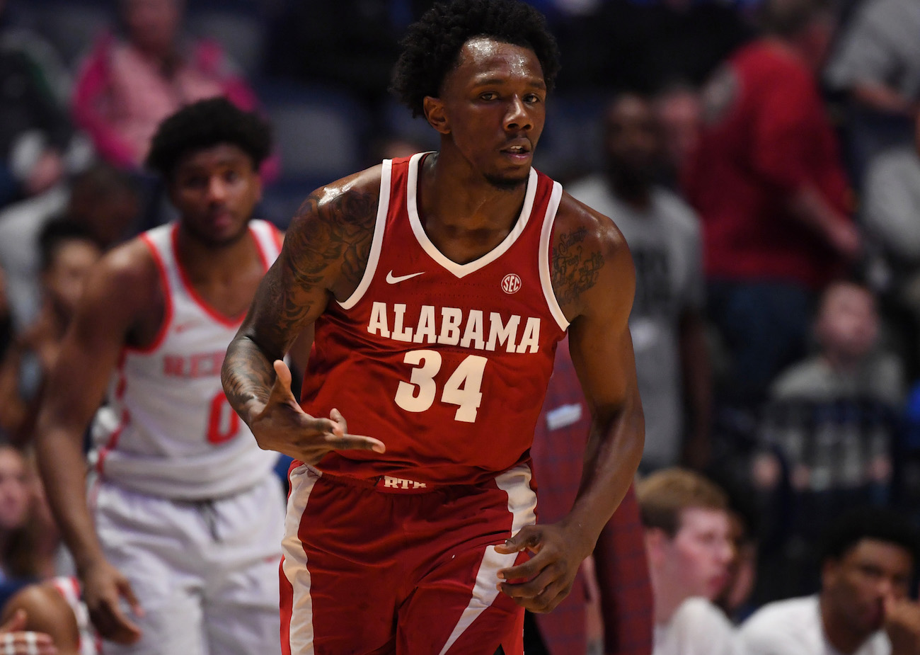 Report: 3 big-name programs emerge as potential landing spots for ...