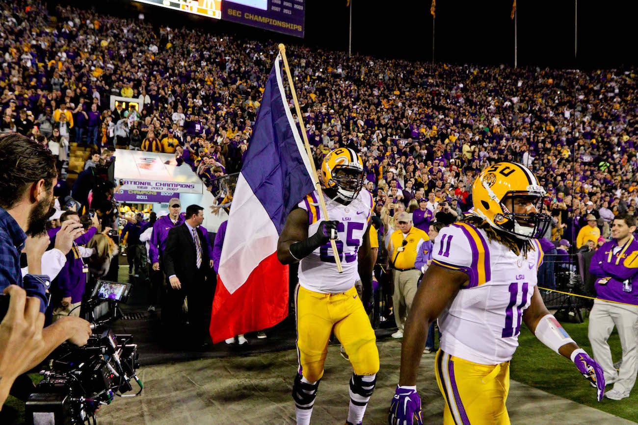 LSU lands commitment from talented in-state OL Cameron Wire - Saturday ...