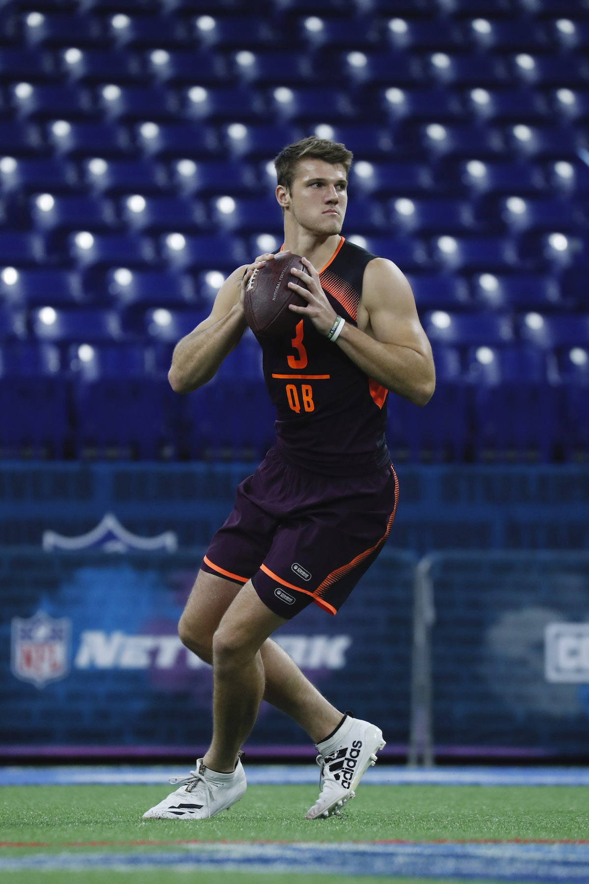 Former Mississippi State QB Nick Fitzgerald lands on NFL practice squad ...