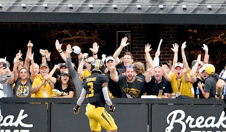 Former Missouri WR T.J. Moe pulls no punches about Tigers fan base ...