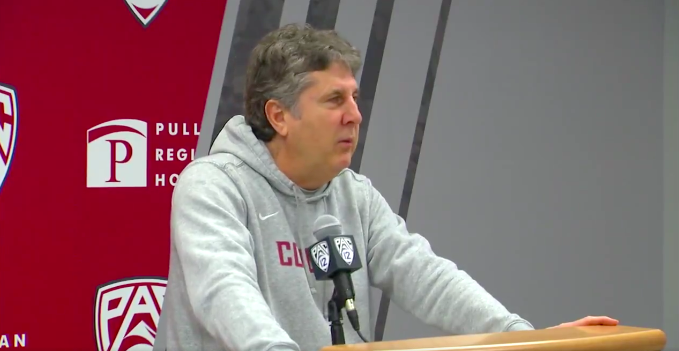 Mike Leach goes very in-depth about how he would react during a zombie ...