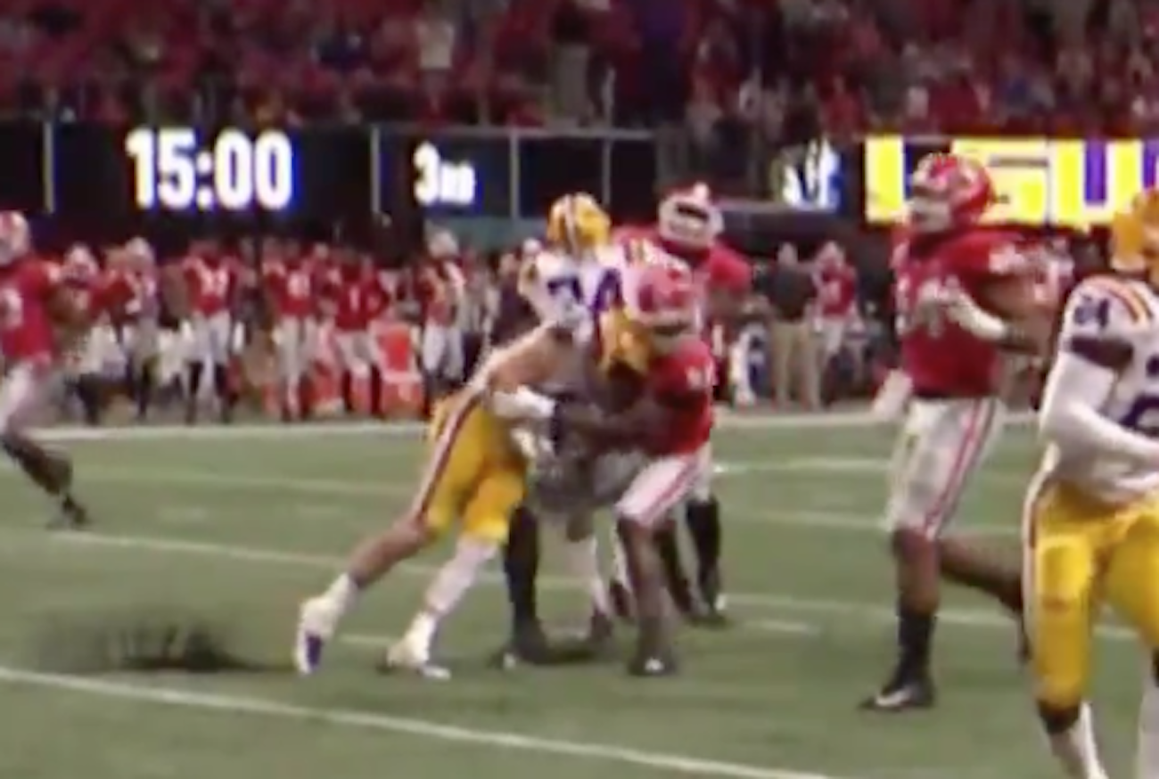 LSU's Tory Carter ejected after thunderous targeting to Georgia's ...