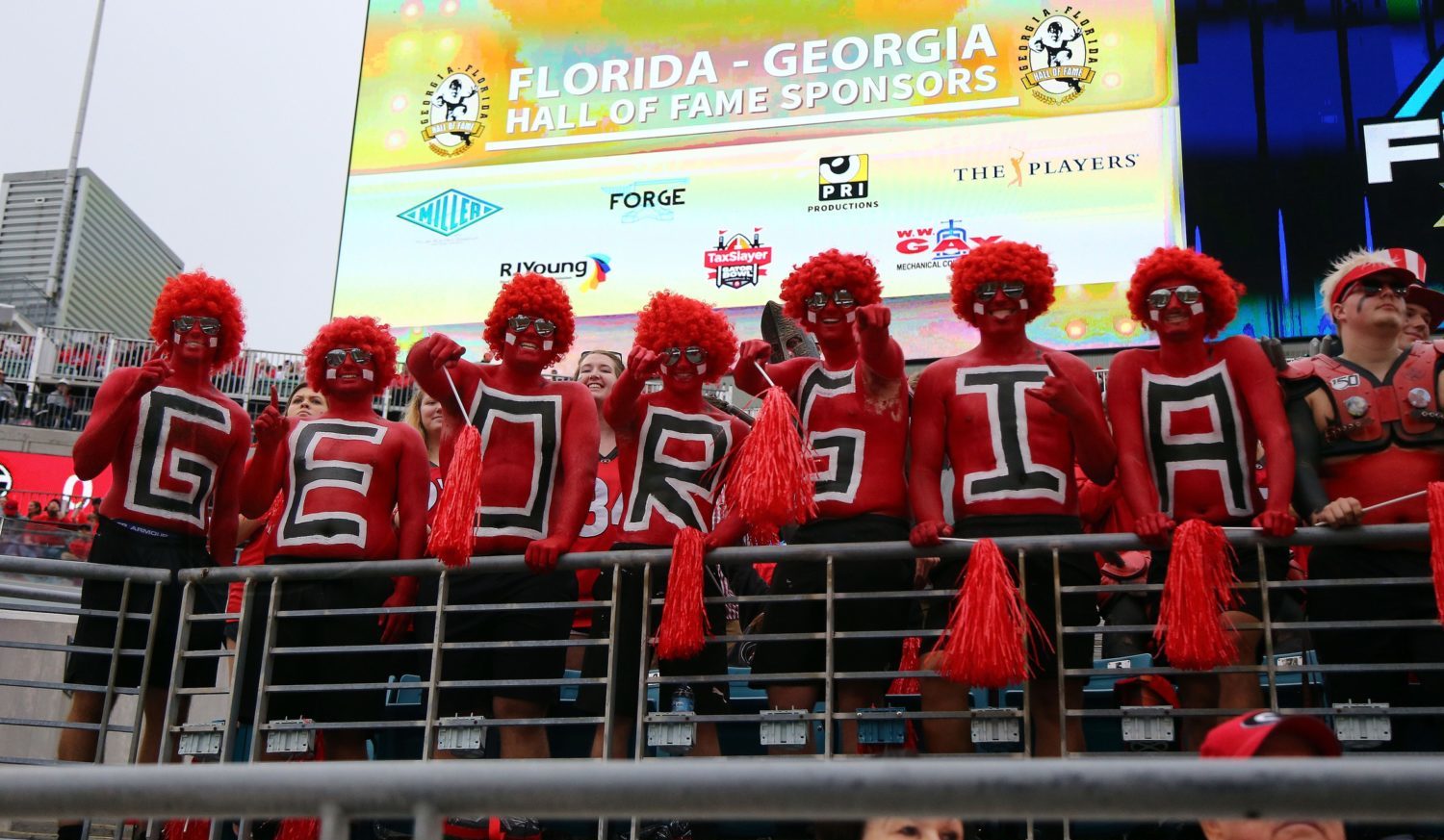 Hometown hero? Georgia lands commitment from nation's top 2021 QB ...