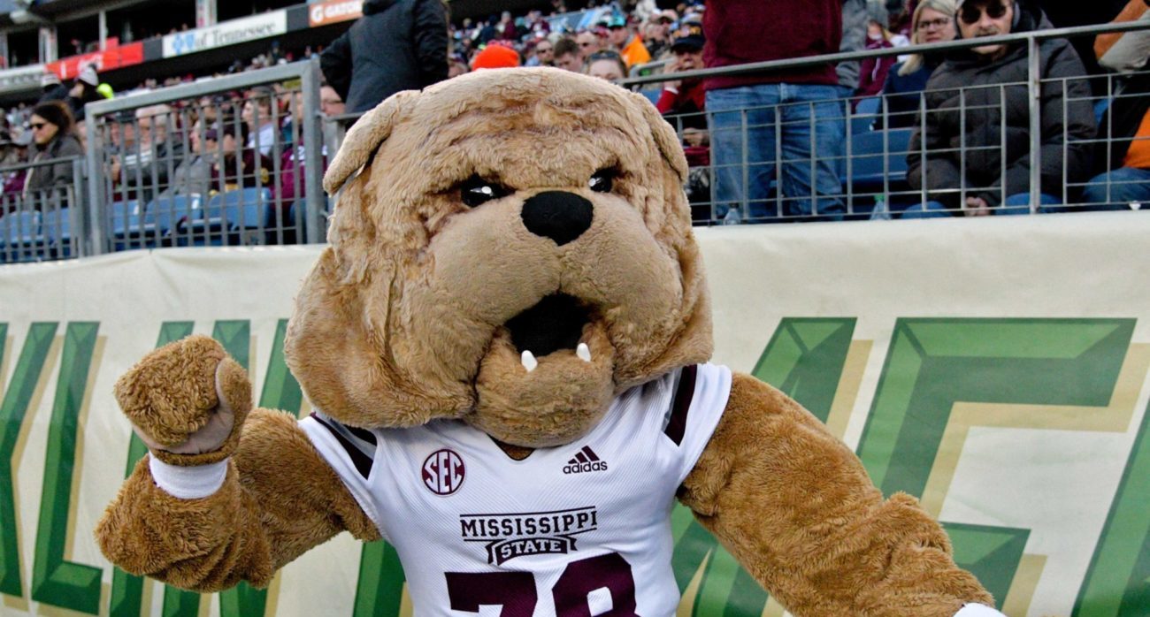 Mississippi State adds throwback logo to field at Davis Wade Stadium ...
