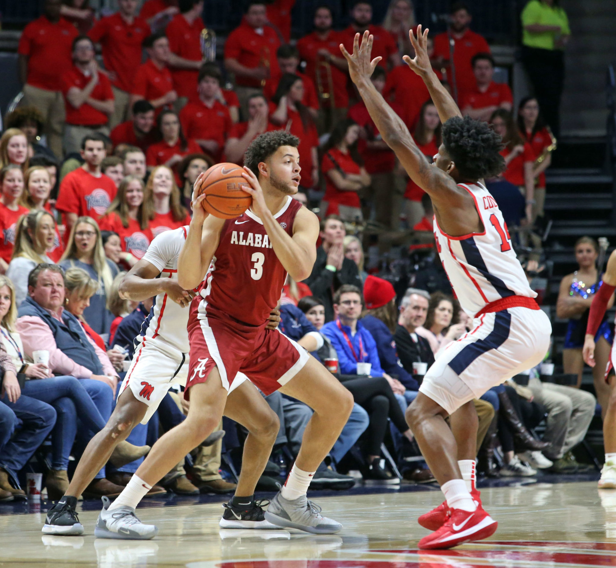 Alabama basketball's Alex Reese shares apology after Friday arrest ...