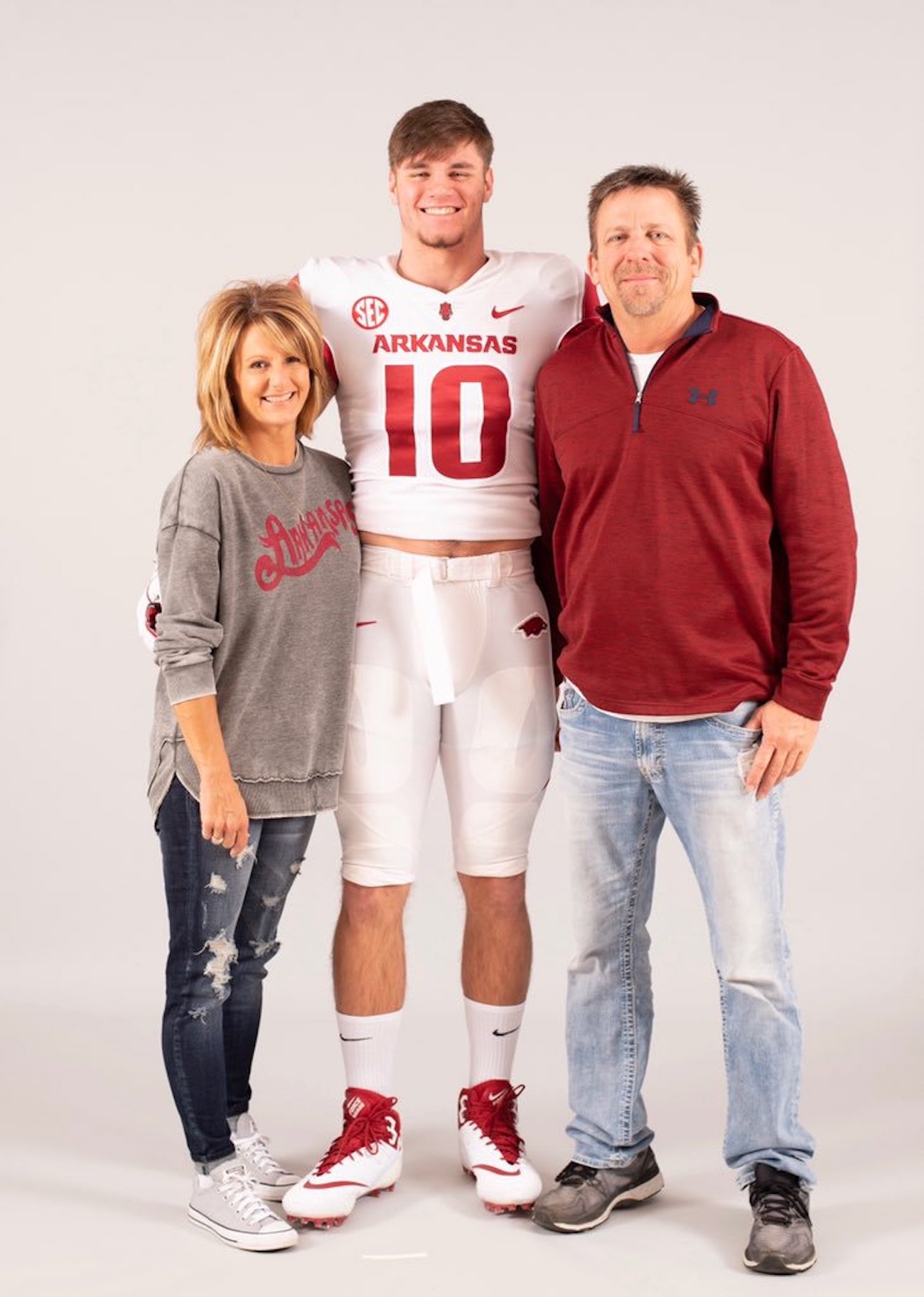 State of Arkansas' No. 1 prospect Blayne Toll lists 3 SEC teams in top ...