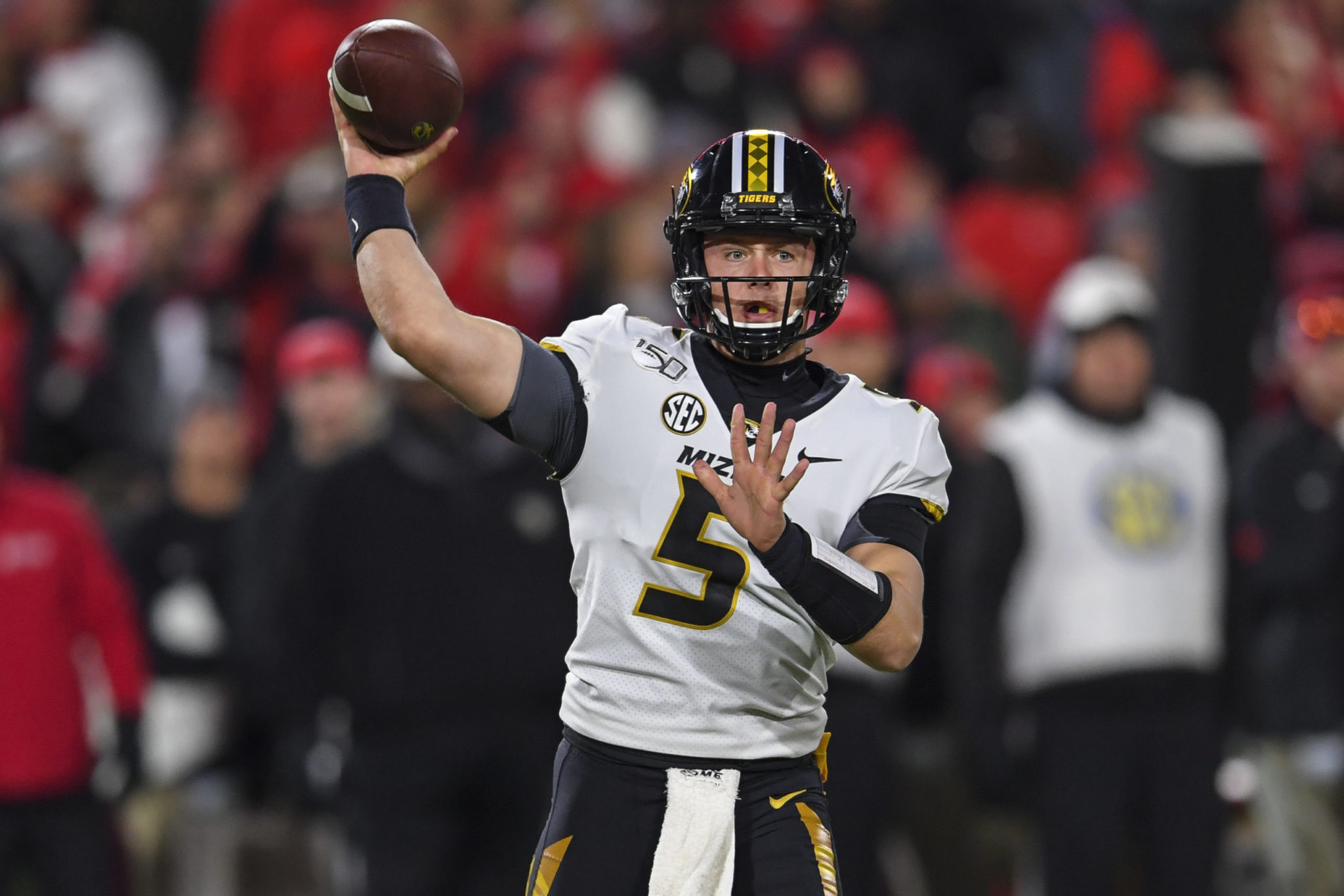 Mizzou QB Taylor Powell announces plans to finish career elsewhere as ...