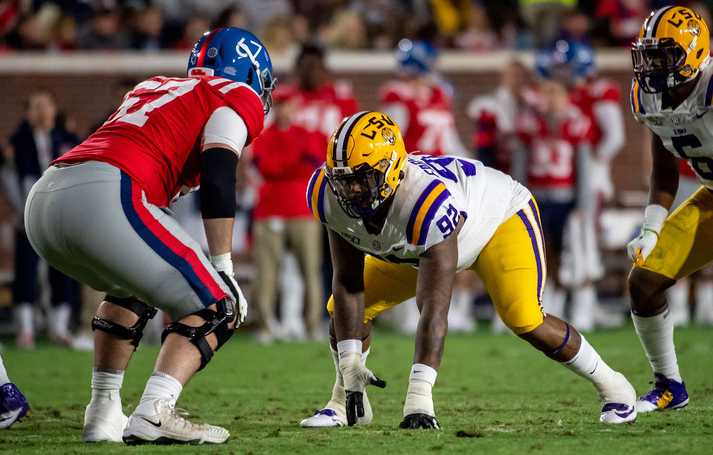 Neil Farrell, LSU defensive tackle, announces decision about Texas Bowl ...
