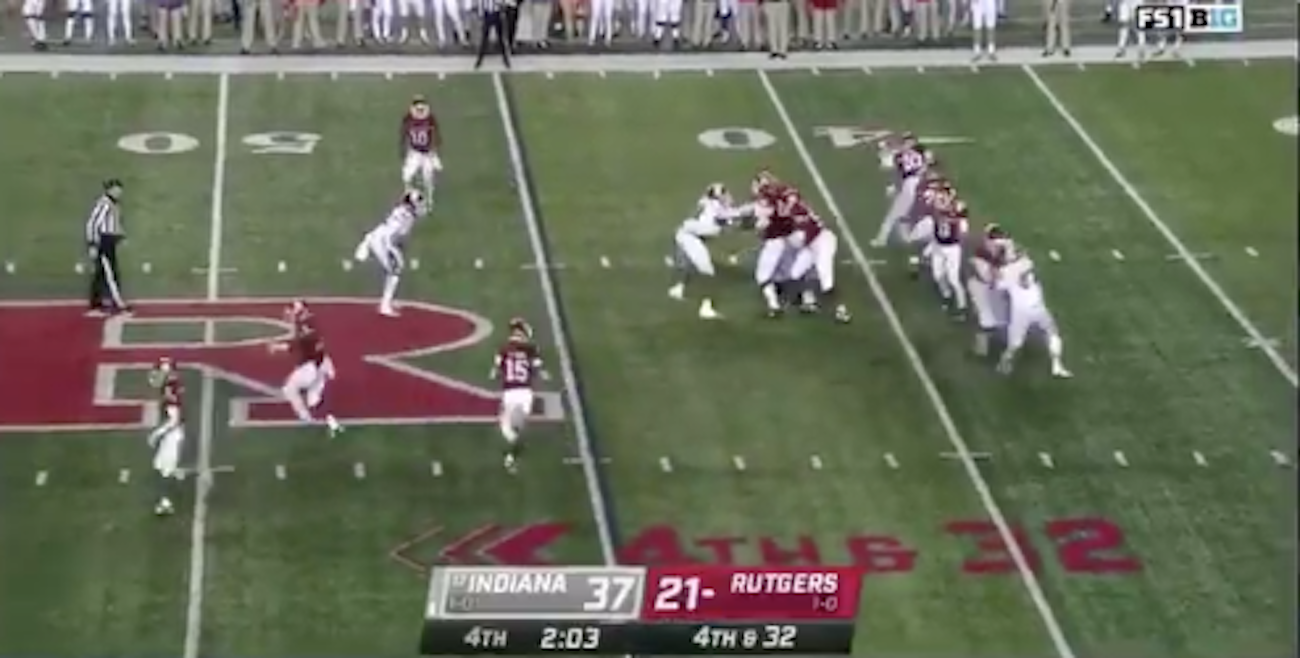 Big Ten team's insane 8-lateral TD play called back - Saturday Down South