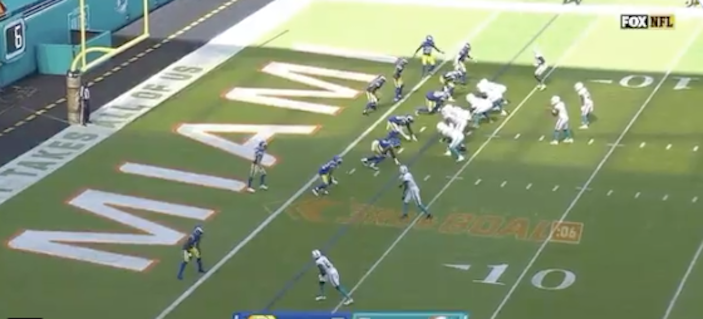 Touchdown Tua: Former Alabama star delivers first NFL touchdown ...