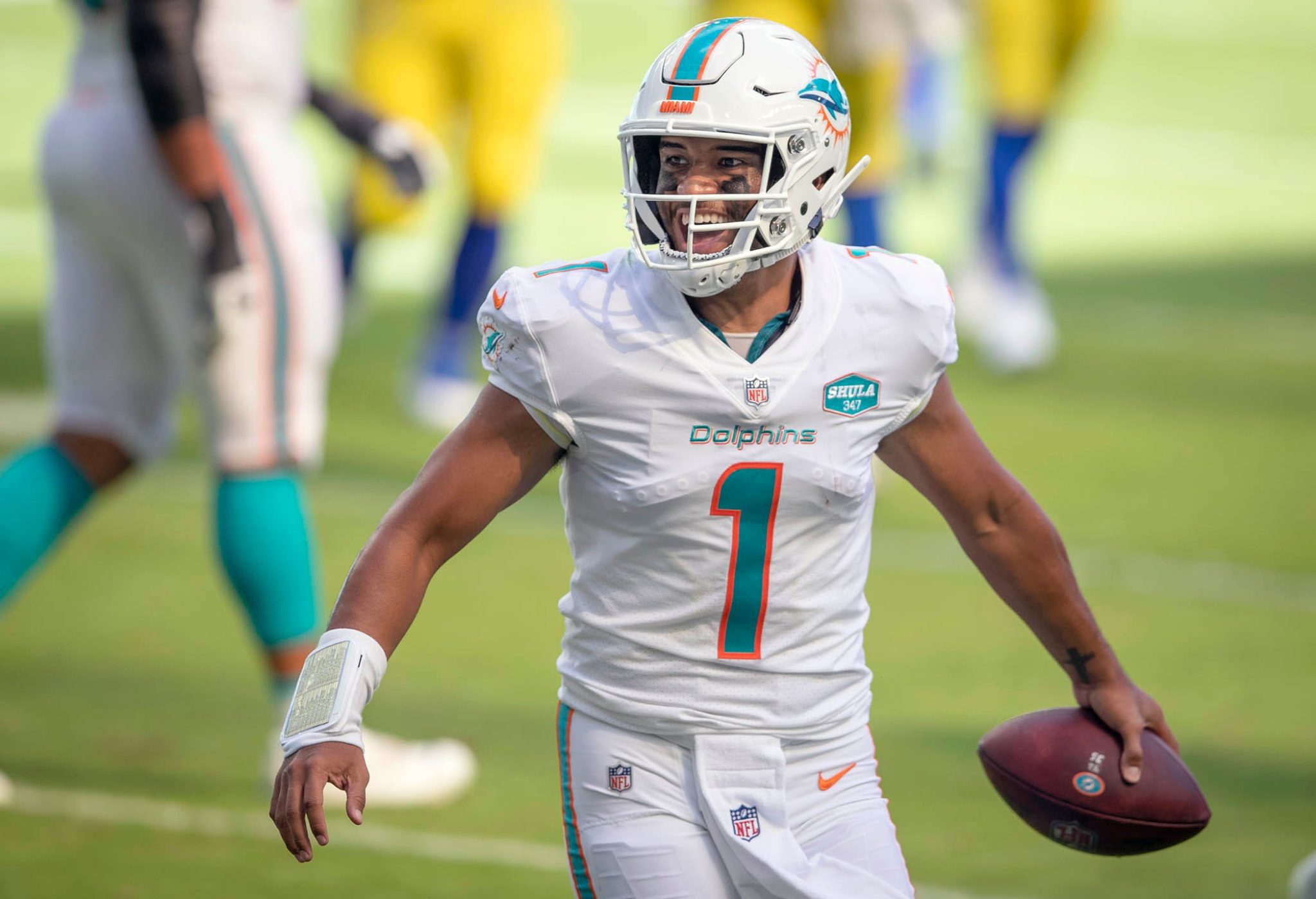 Tua Time over in Miami? Mock draft has Dolphins taking QB with No. 3 ...