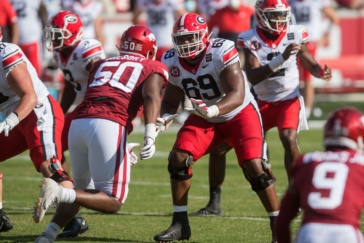 Georgia starting lineman Jamaree Salyer announces he will return for ...