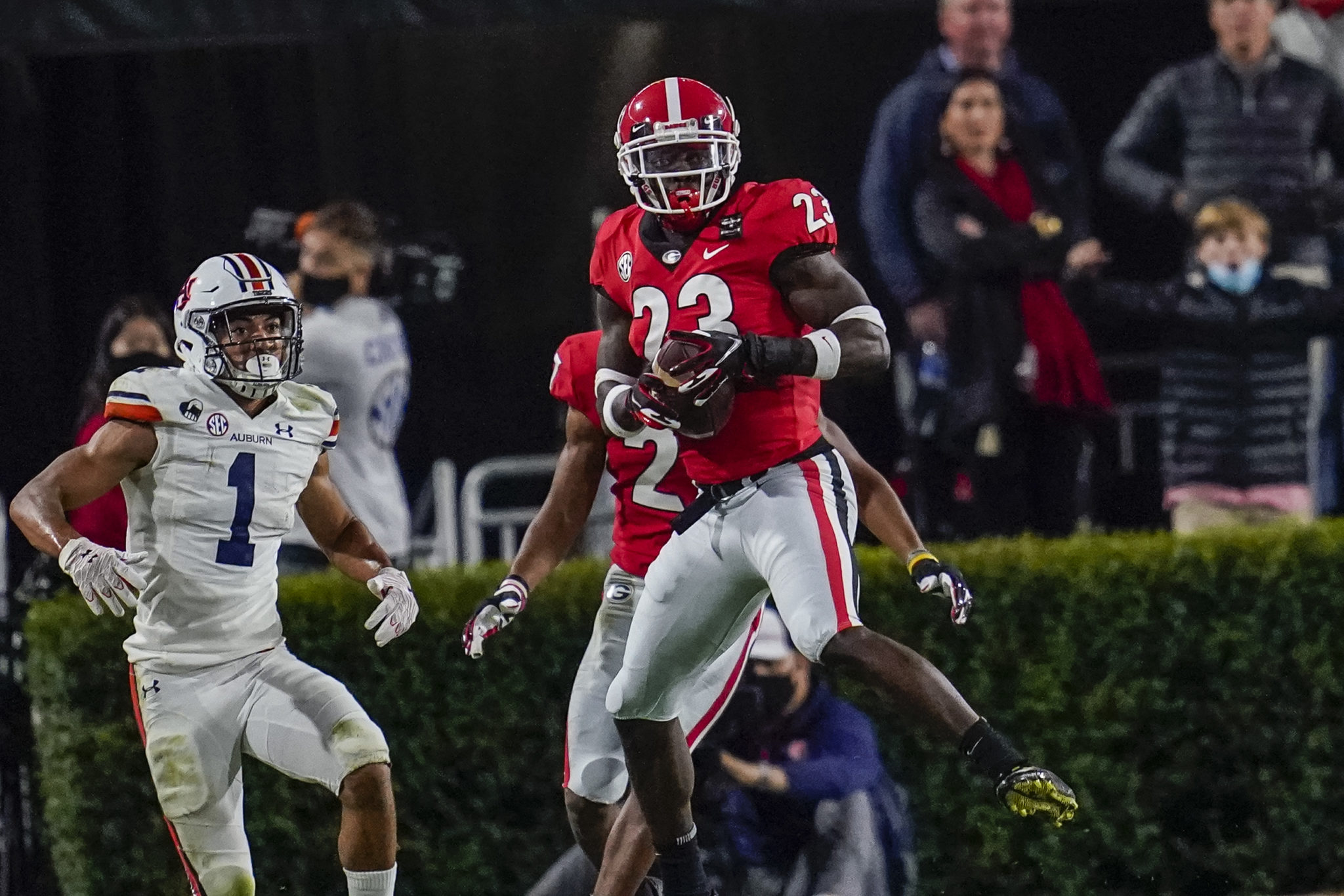 Georgia S Mark Webb names which NFL safeties he studies the most ...