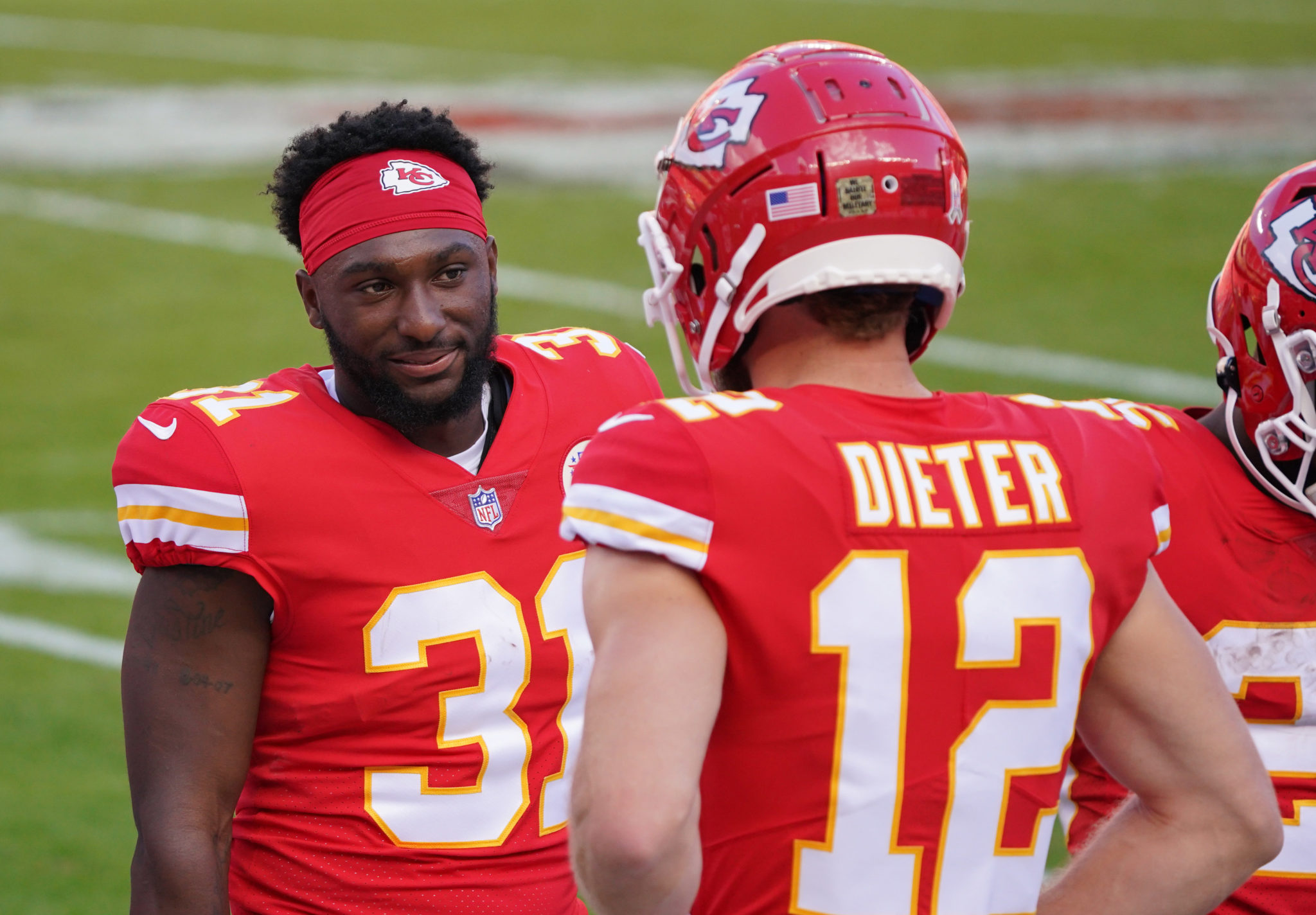 Former Alabama WR Gehrig Dieter signs reserve/futures contract ...