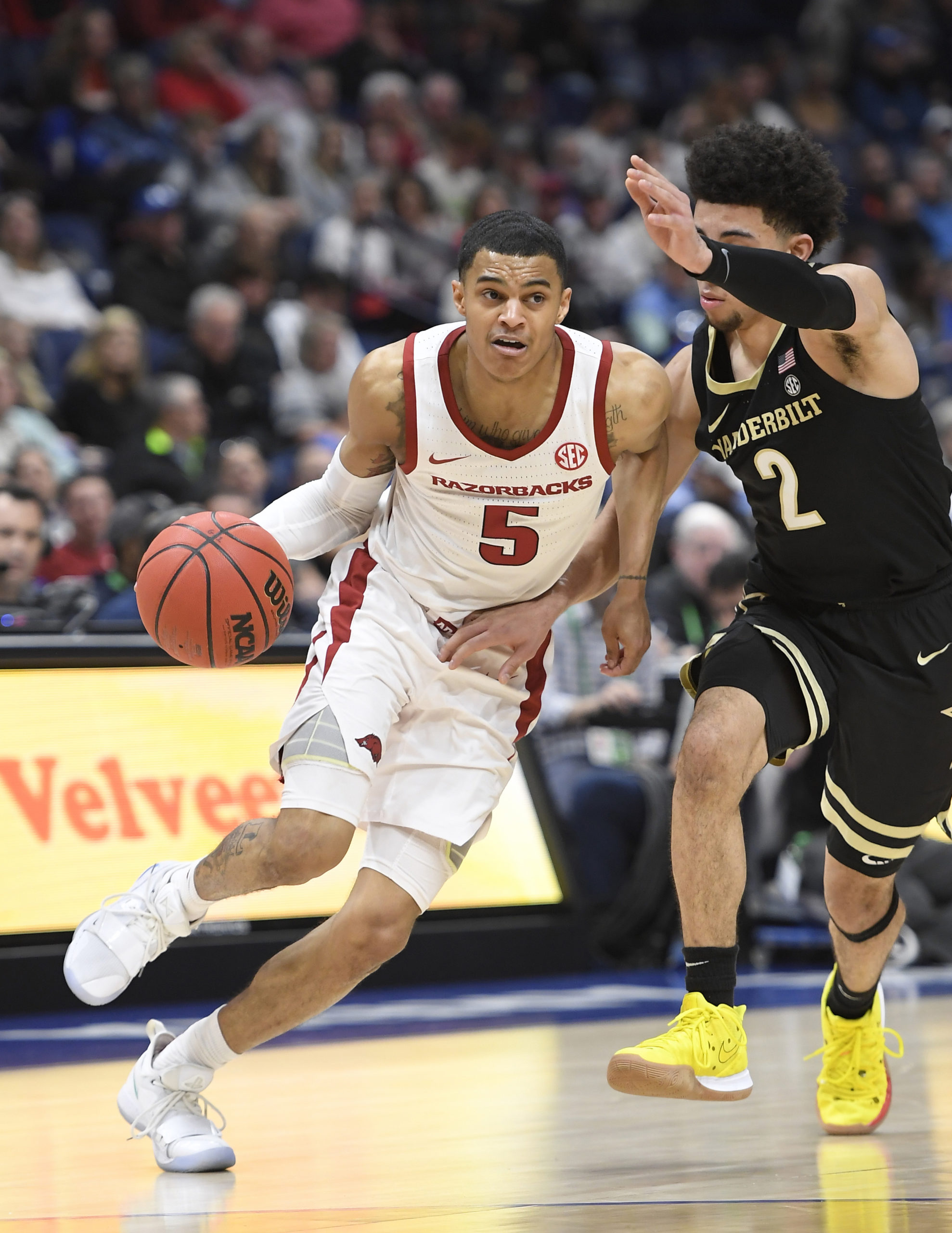 SEC Tournament: Arkansas beats Vanderbilt, advances to 2nd round ...