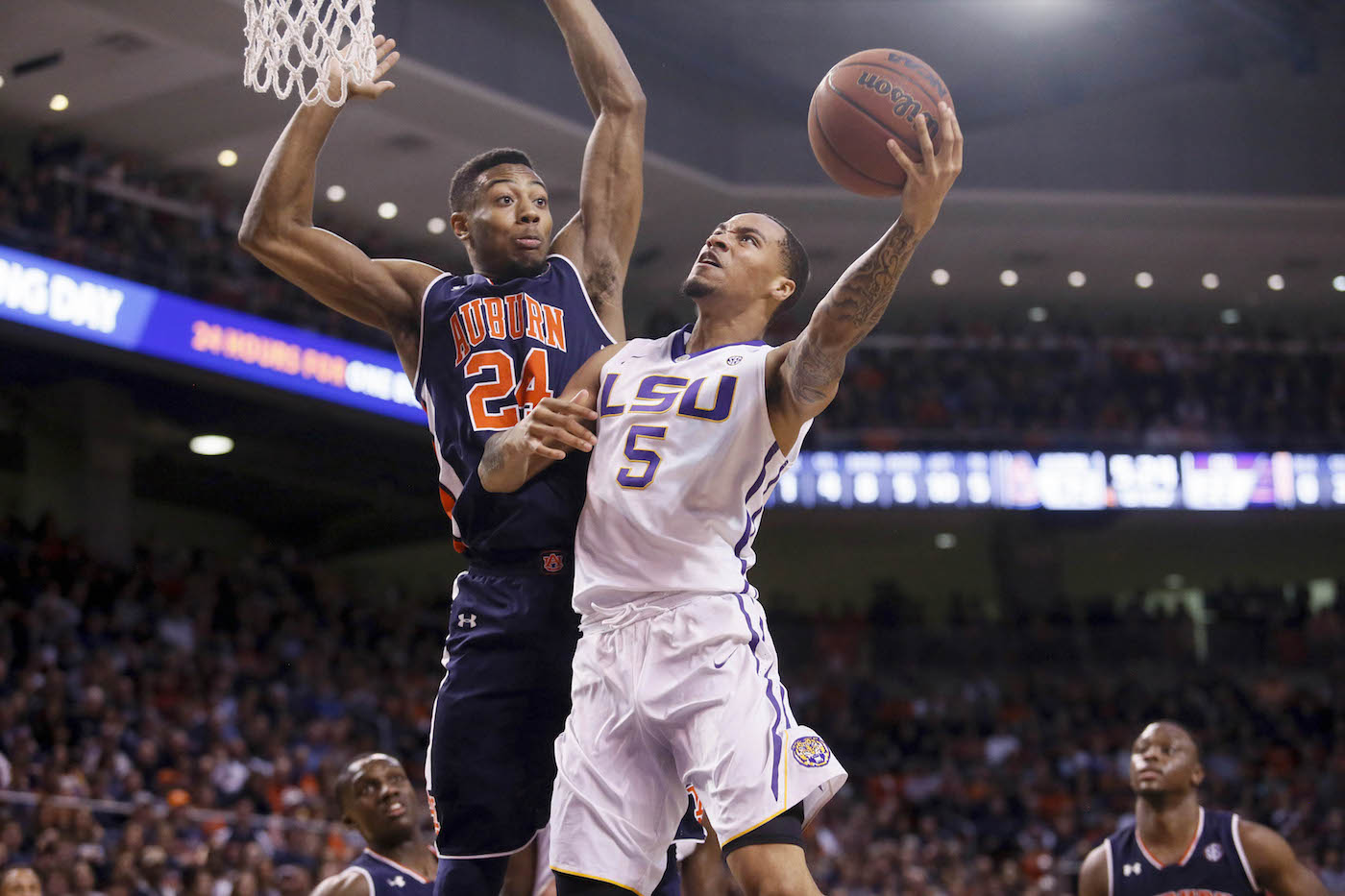 Former LSU basketball player seriously injured in crash with drunk ...