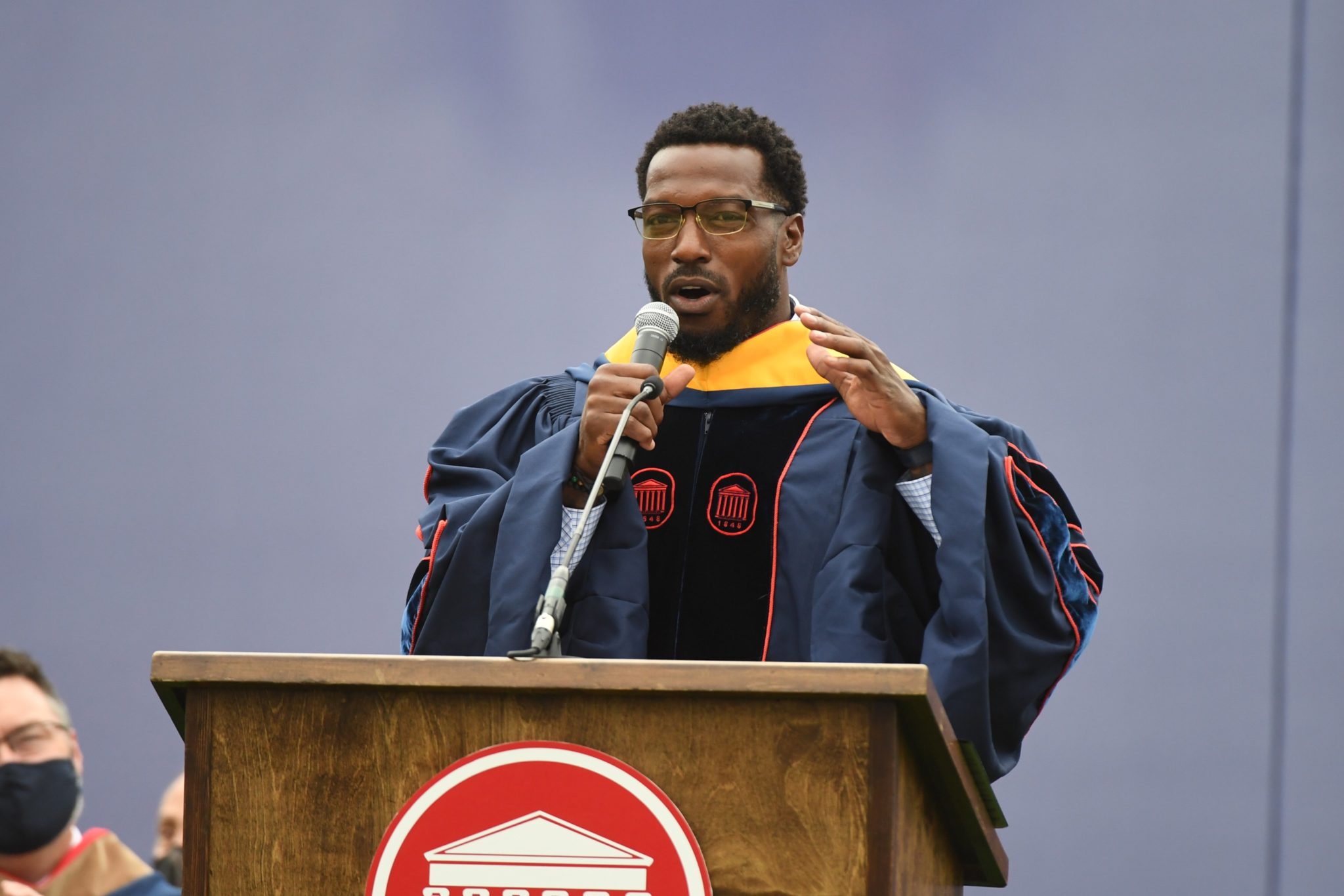 Patrick Willis delivers message of purpose, vision and passion at Ole ...