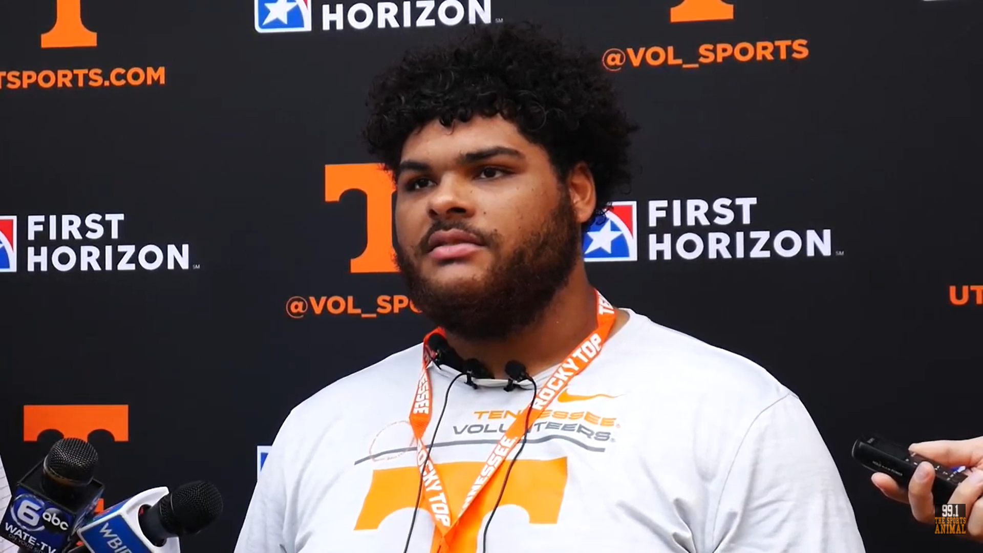 Darnell Wright shares why he never considered transferring from ...