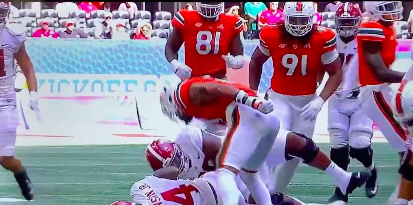 Miami player ejected for targeting in first quarter of Alabama game ...