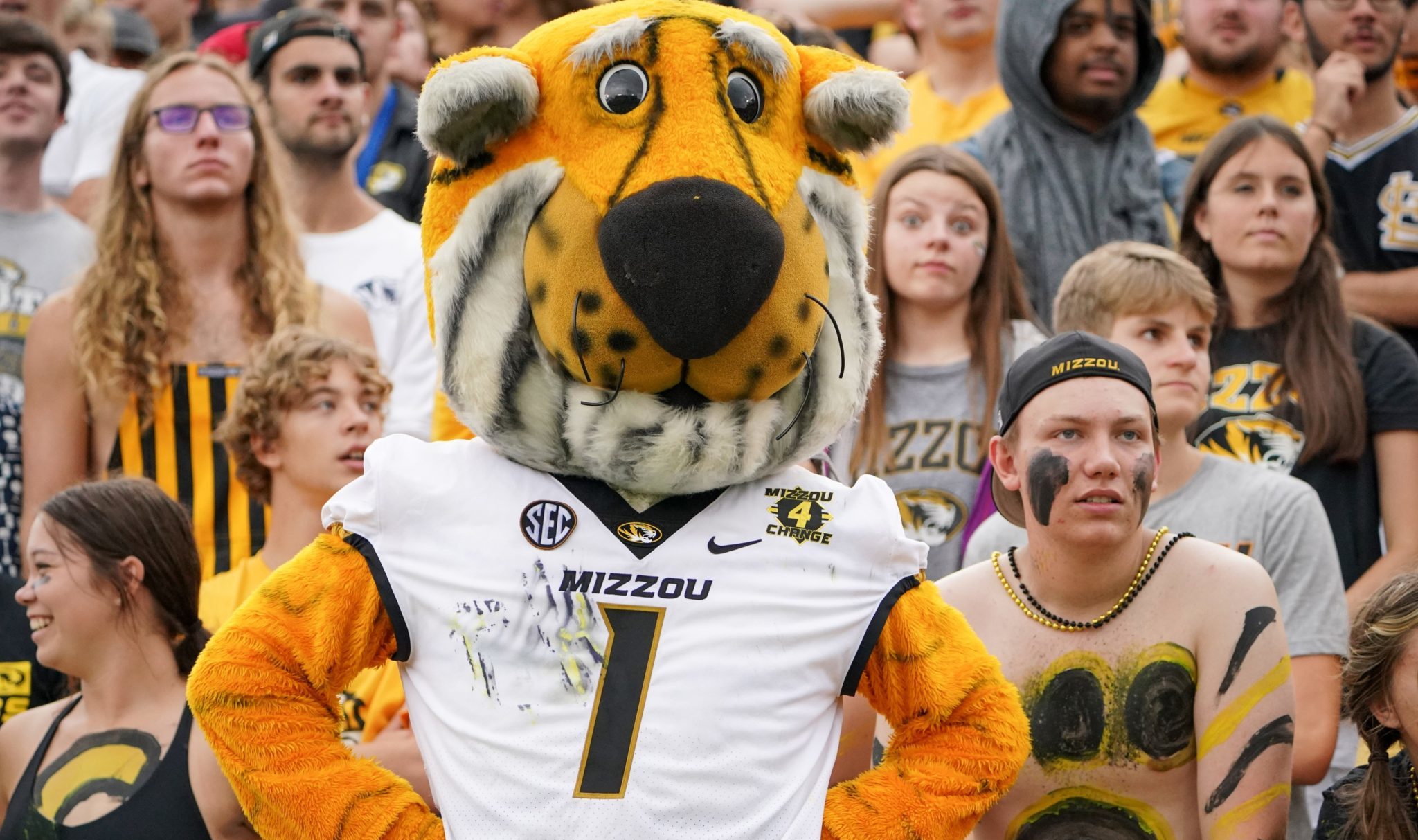 Mizzou to be without key defender against Arkansas, per report ...