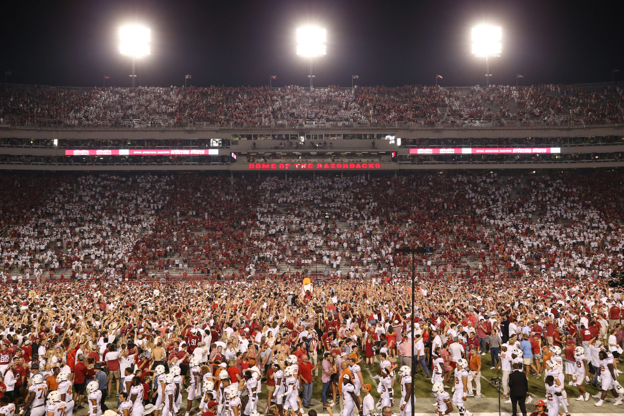 Arkansas fans had shared reaction to SEC's 6-figure fine for rushing ...