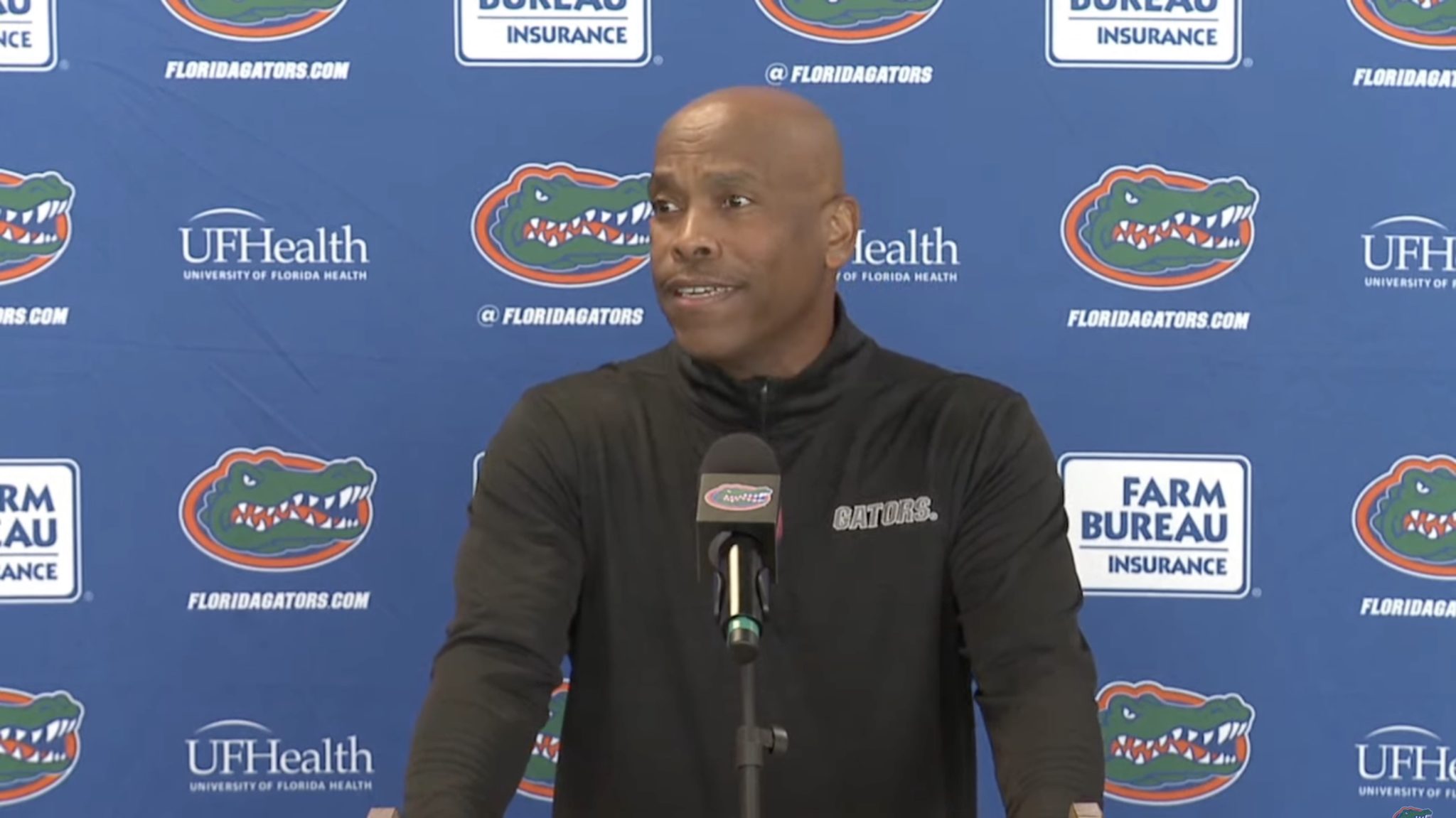 Florida interim coach Greg Knox names new offensive play caller, shares ...
