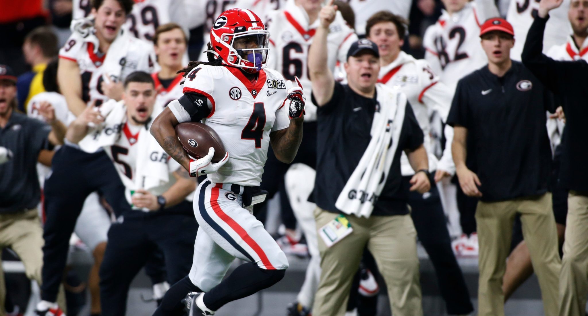 James Cook, Georgia RB, announces plans for 2022 season - Saturday Down ...