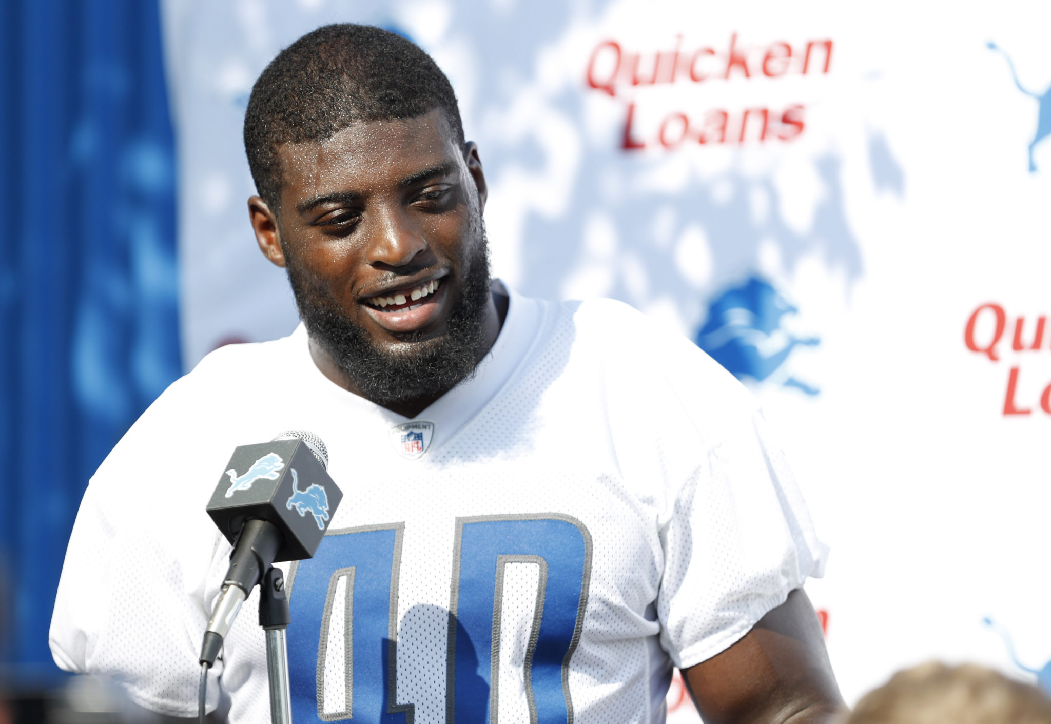 Jarrad Davis signs new deal returning to former NFL team, reuniting ...