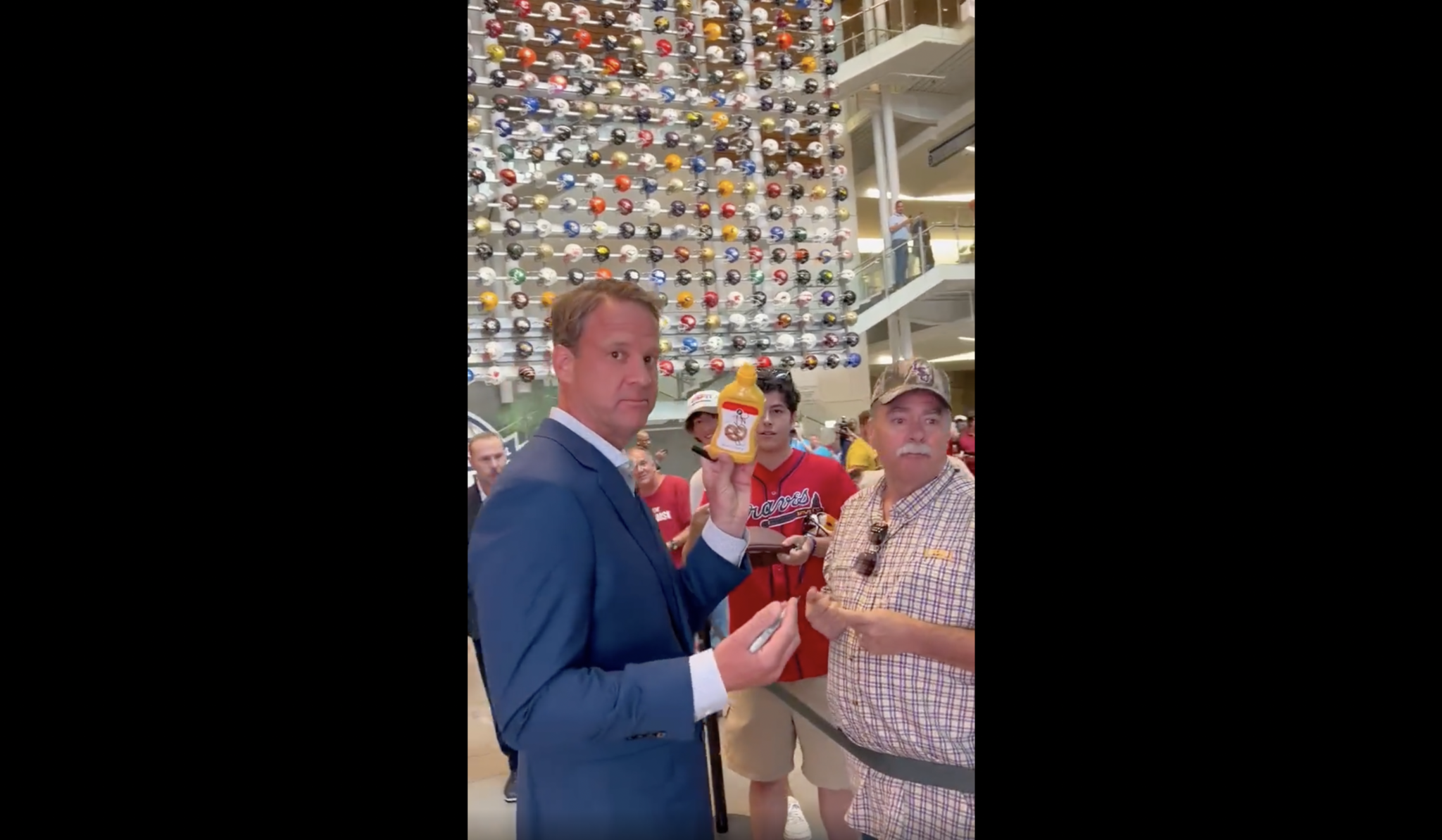 Lane Kiffin, fan at SEC Media Days discuss mustard bottle autograph ...