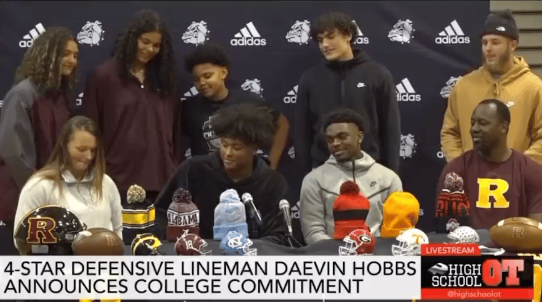 Daevin Hobbs, elite 2023 DL, announces SEC commitment - Saturday Down South