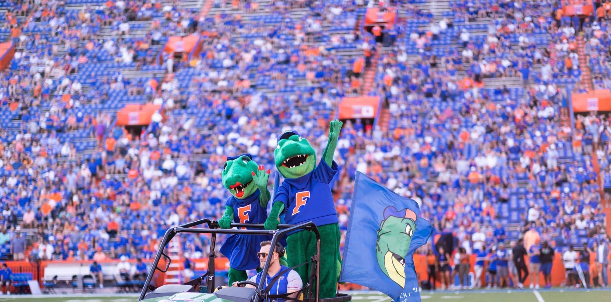 Florida drops first depth chart for 2023 ahead of season opener ...
