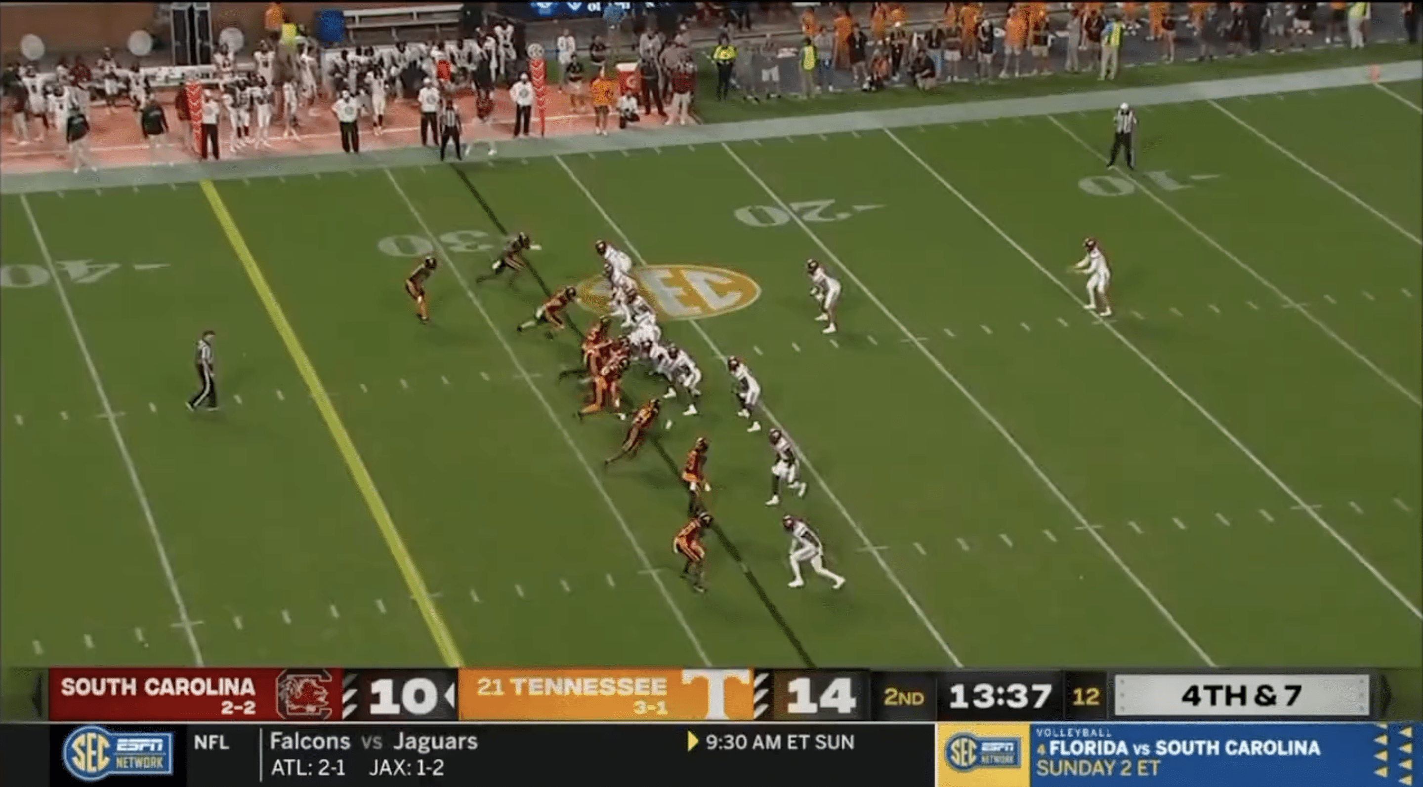 South Carolina surprises Tennessee with fake punt that gains 32 yards ...