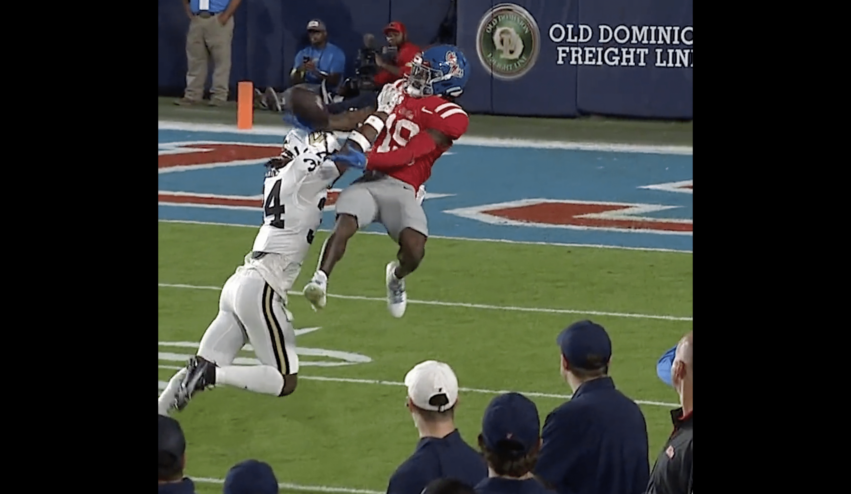 Dayton Wade makes Catch of the Year for Ole Miss - Saturday Down South