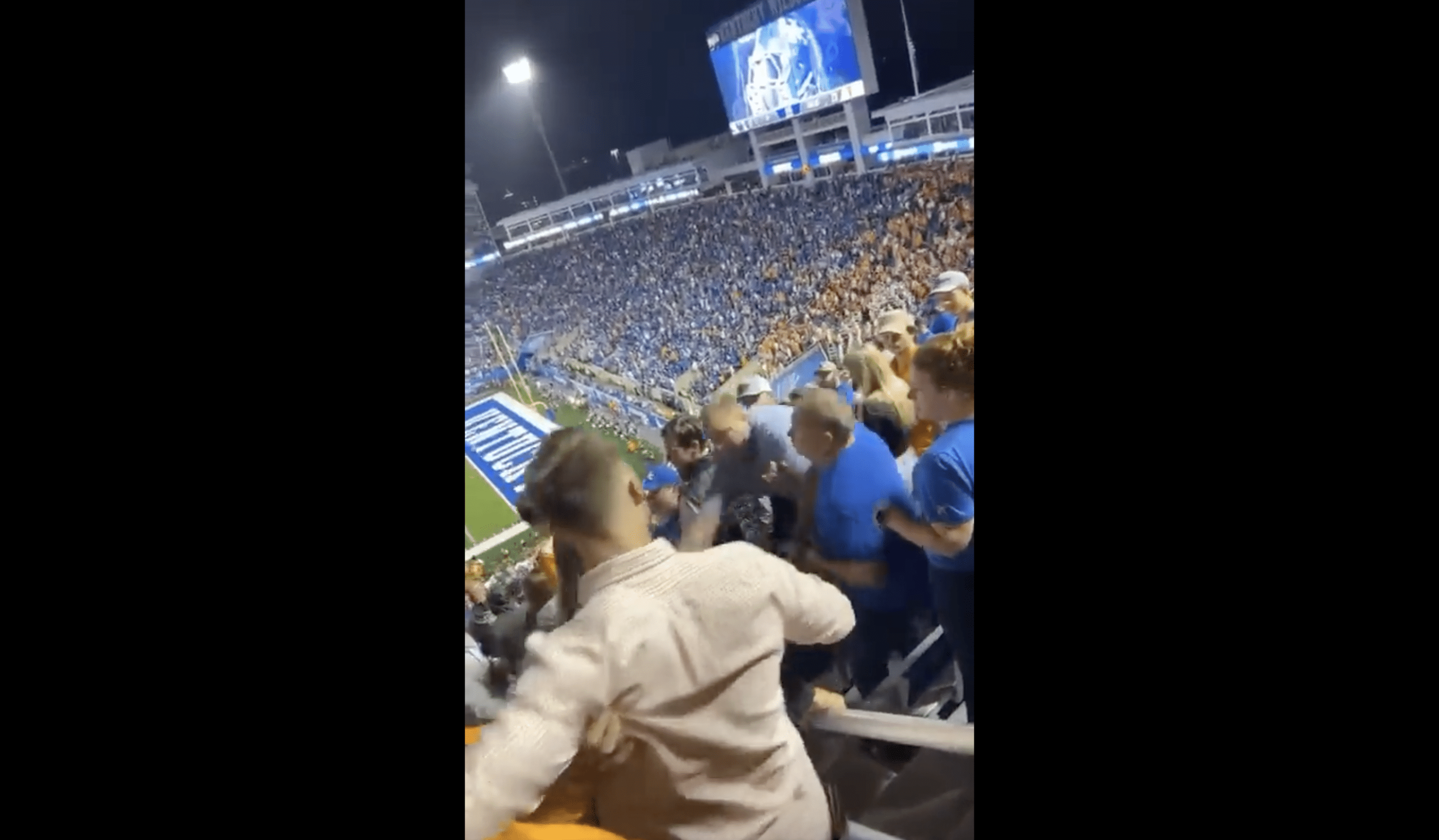 Tennessee, Kentucky fans leap over seats to fight at Kroger Field ...