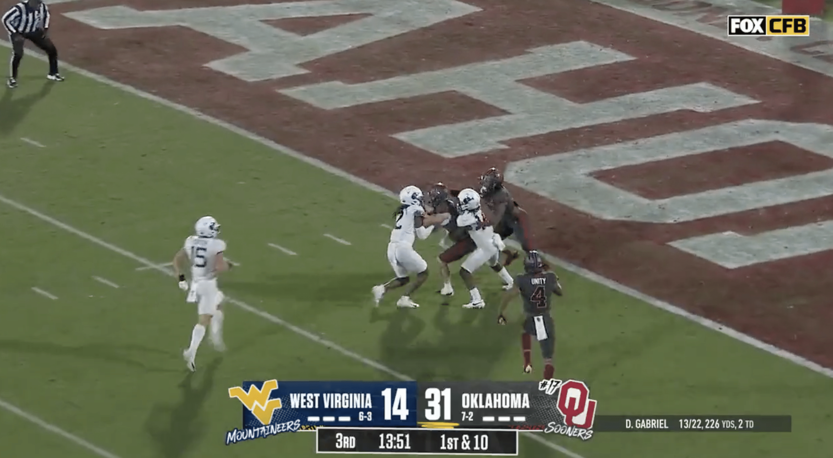 Oklahoma fans break out SEC! SEC! chant after incredible Drake Stoops ...