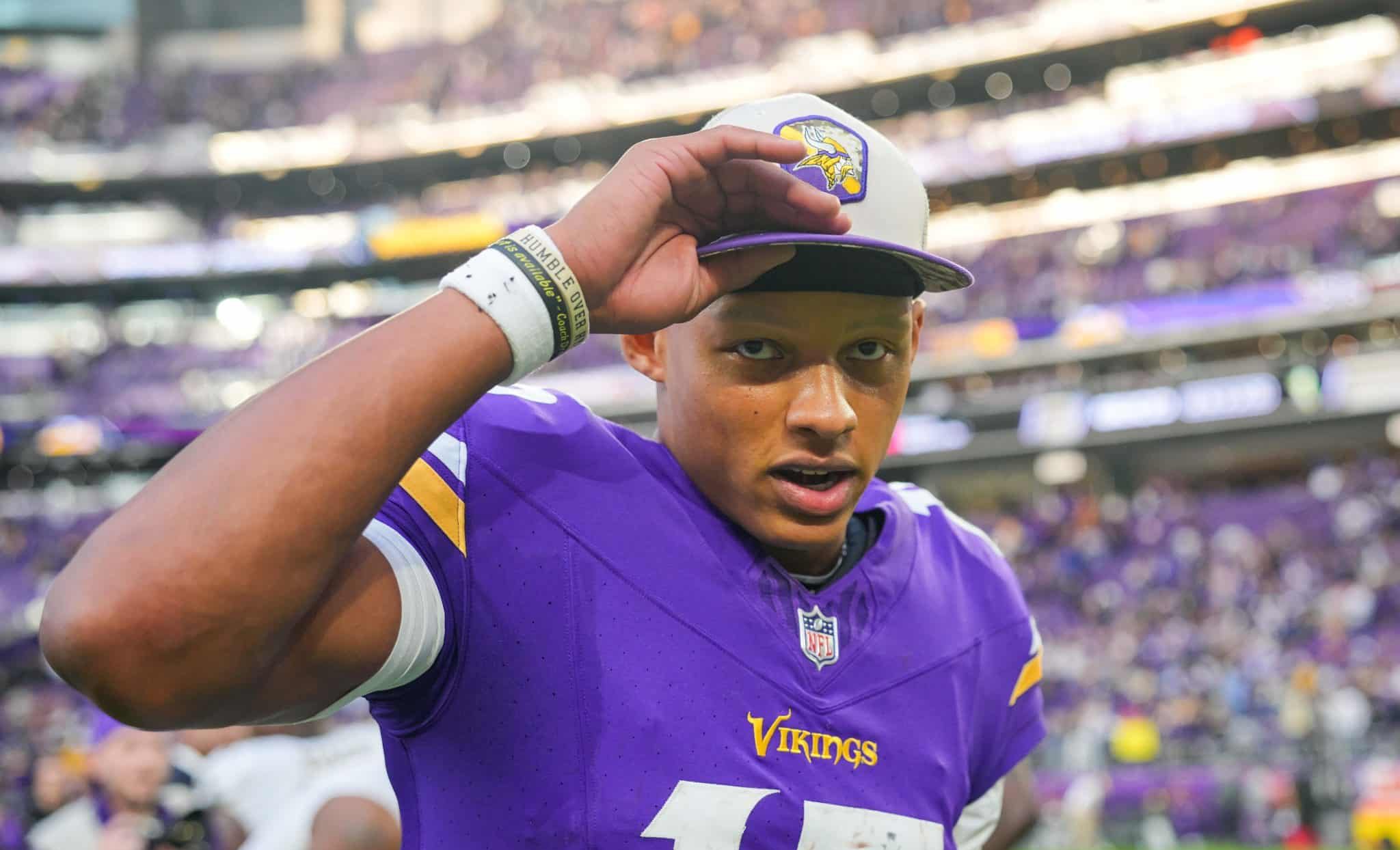 Kevin O'Connell, Vikings HC, praises Josh Dobbs after another win ...