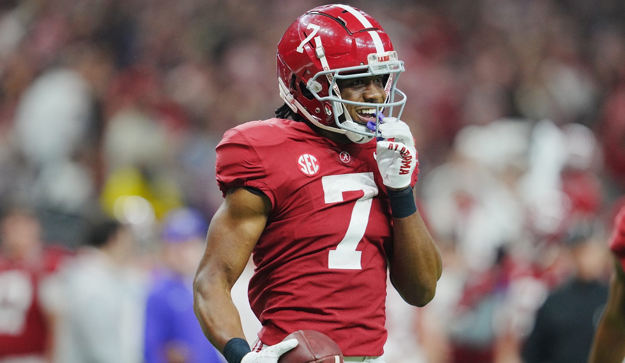 Alabama receiver posts heartfelt goodbye to program after transfer ...